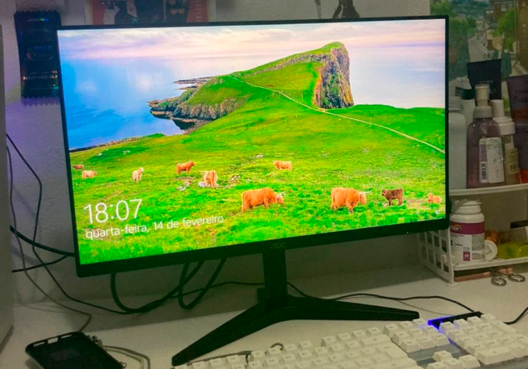 24B1XHM | Monitor AOC 23.8 é bom? Vale a Pena Comprá-lo?