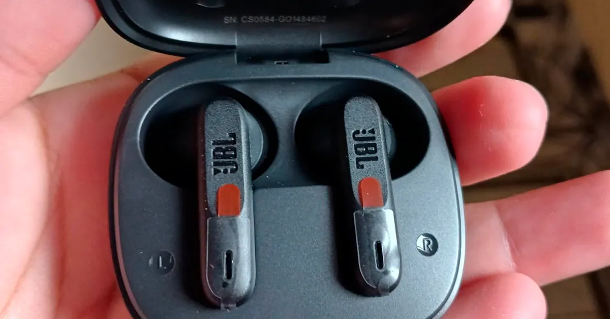 Fones JBL Wave Flex TWS é bom? Confira se vale a pena!